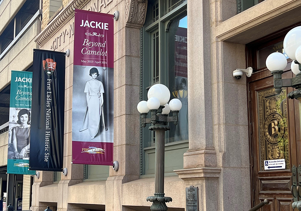 See the Exhibits of the First Ladies Gallery » National First Ladies